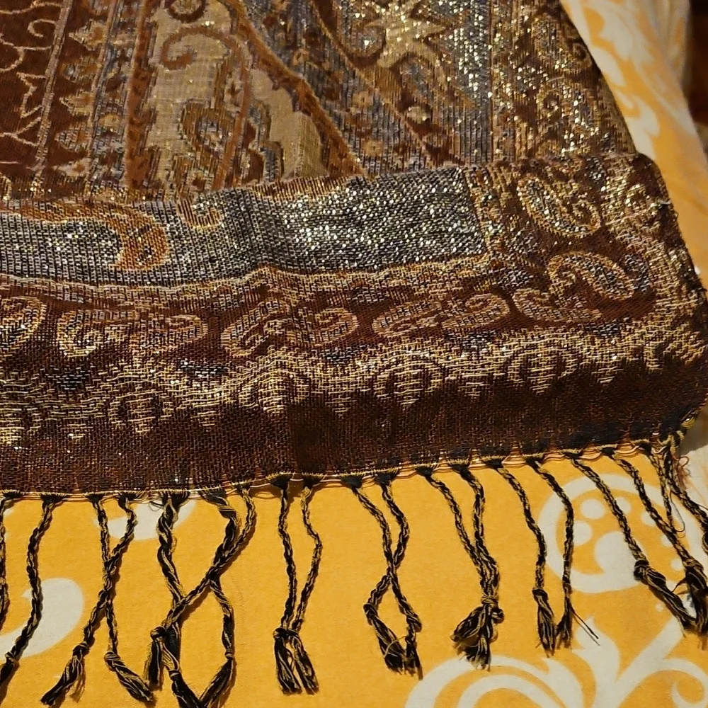Accessories | Elegant Paisley Shawl With Metallic Accents And Fringe ...
